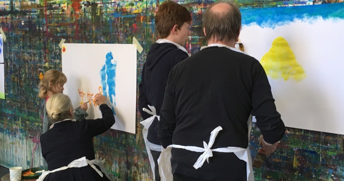 Workshop am Grosselterntag: Wir sind Familie – KUNSTHAUS